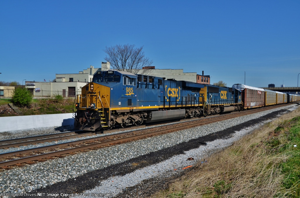 CSX 985